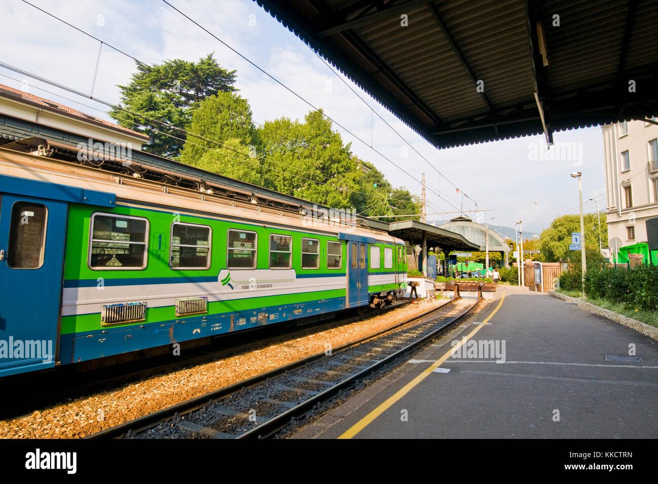 Como railway station hi-res stock photography and images - Alamy