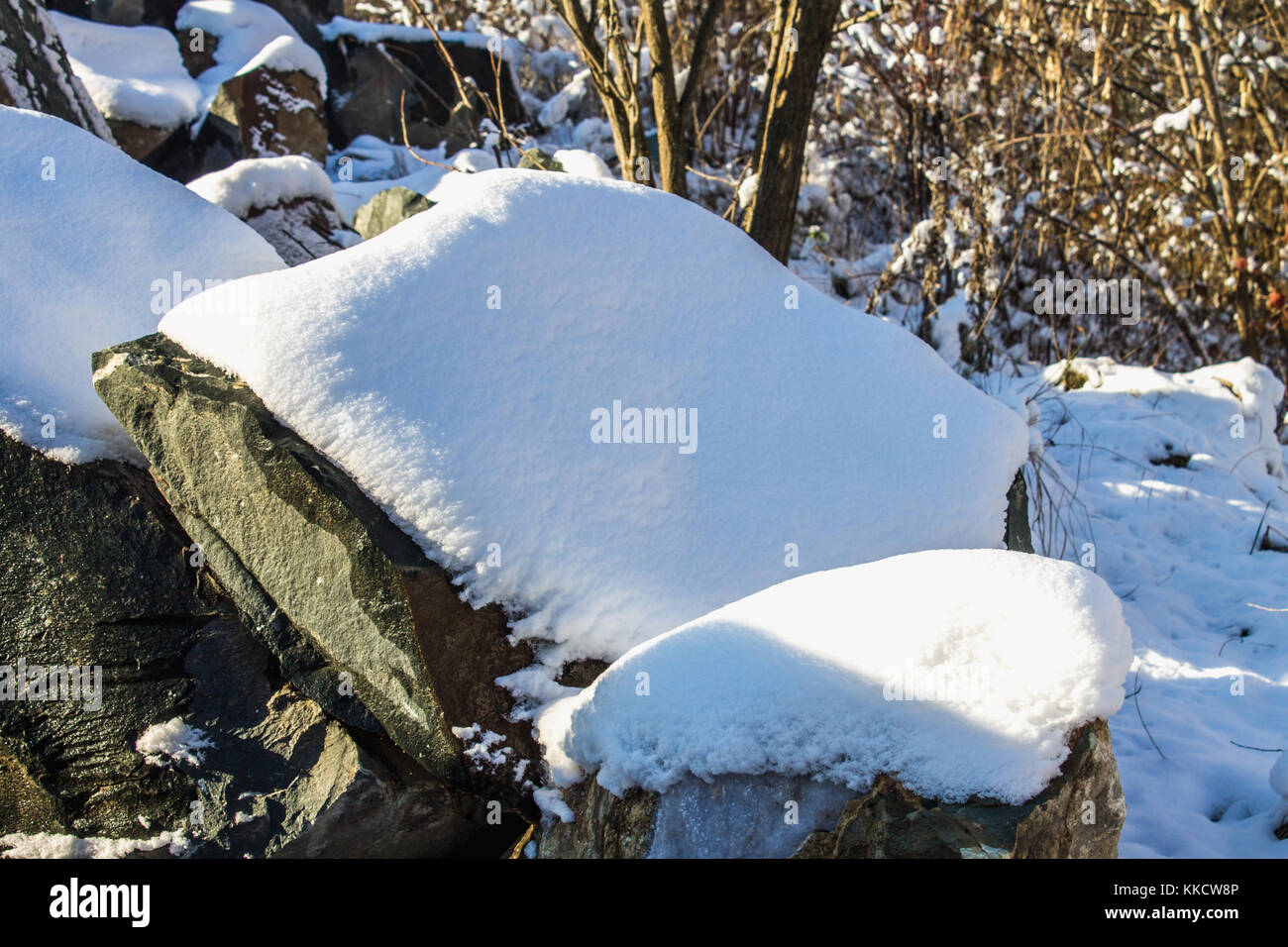 Zen stone frozen hi-res stock photography and images - Alamy