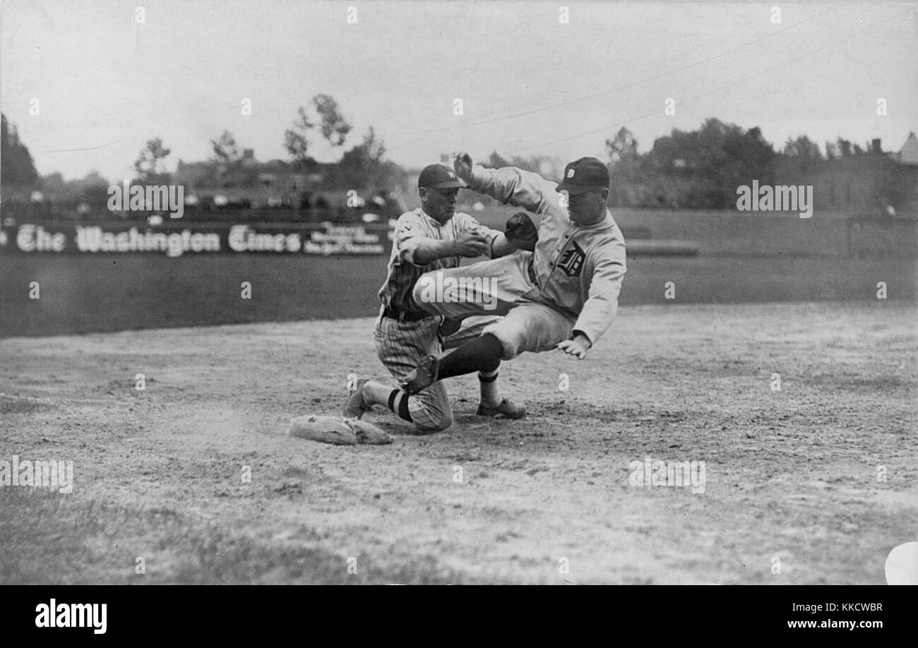 Sliding into third hi-res stock photography and images - Alamy