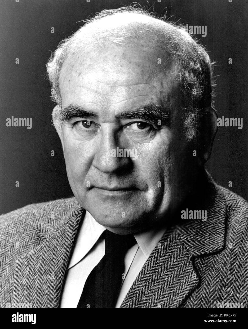 Ed asner hi-res stock photography and images - Alamy
