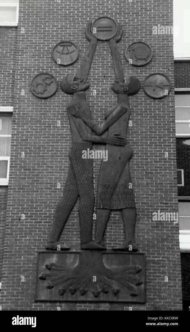 Artwork by students hi-res stock photography and images - Alamy