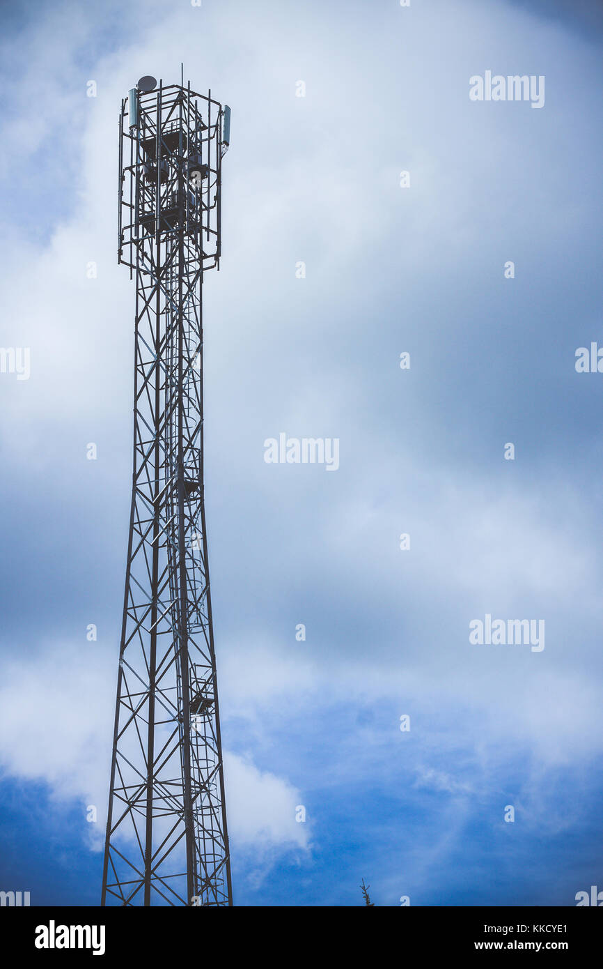 Cell Tower structure to enhance cellular network communications Stock ...
