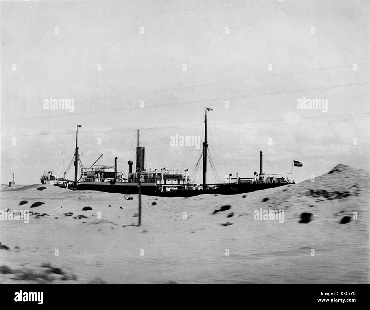 The Suez Canal, 1917 Stock Photo - Alamy
