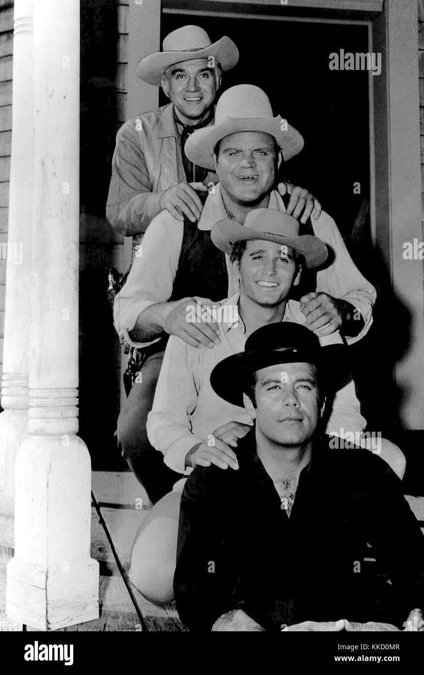 Bonanza full cast 1962 Stock Photo - Alamy