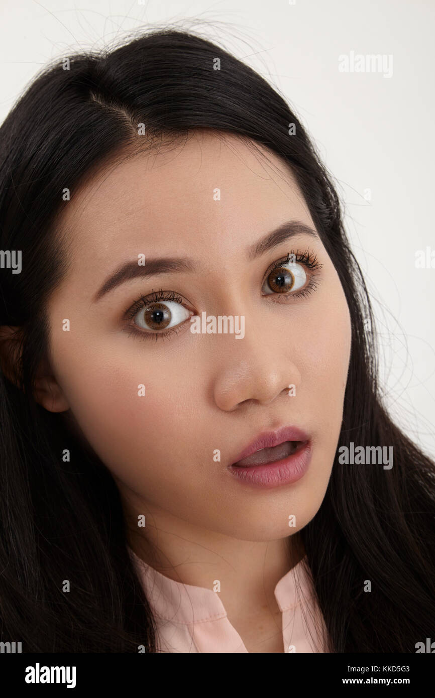 Eyes wide open close up adult hi-res stock photography and images - Alamy