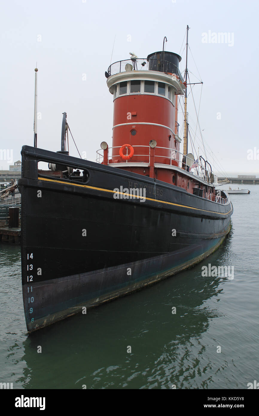 Hercules tugboat boat hi-res stock photography and images - Alamy Hercules tugboat boat hi-res stock photography and images - Alamy