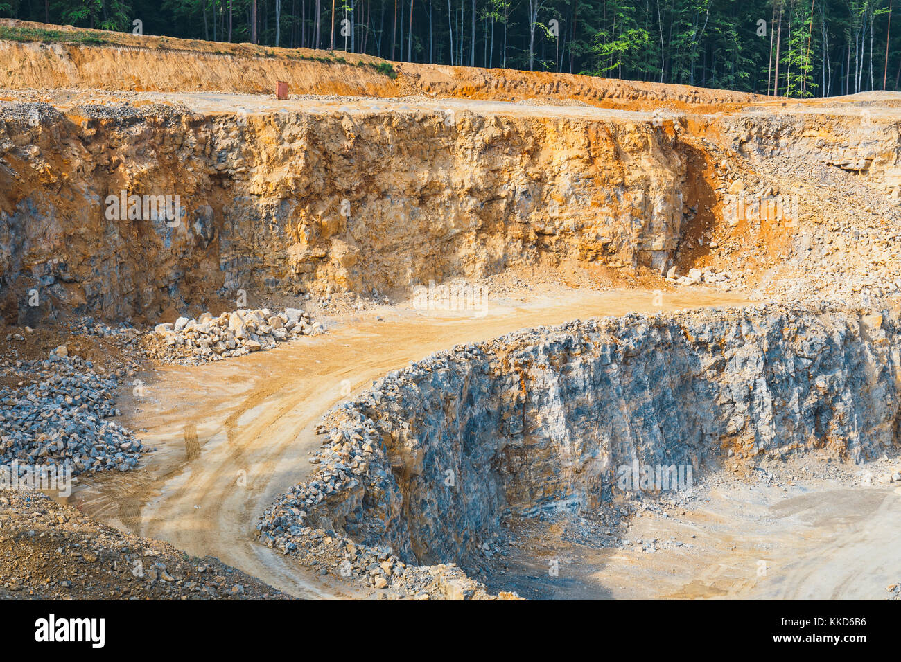 Travertine quarry hi-res stock photography and images - Alamy