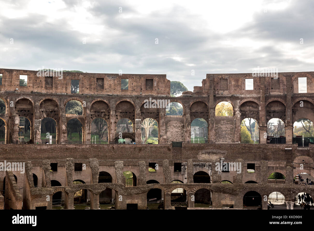 Ancient roman amphitheatre remaining walls hi-res stock photography and ...
