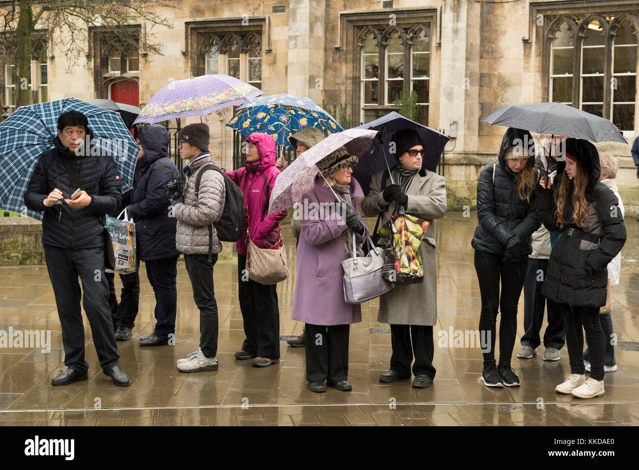 Elderly women watching parade hi-res stock photography and images - Alamy