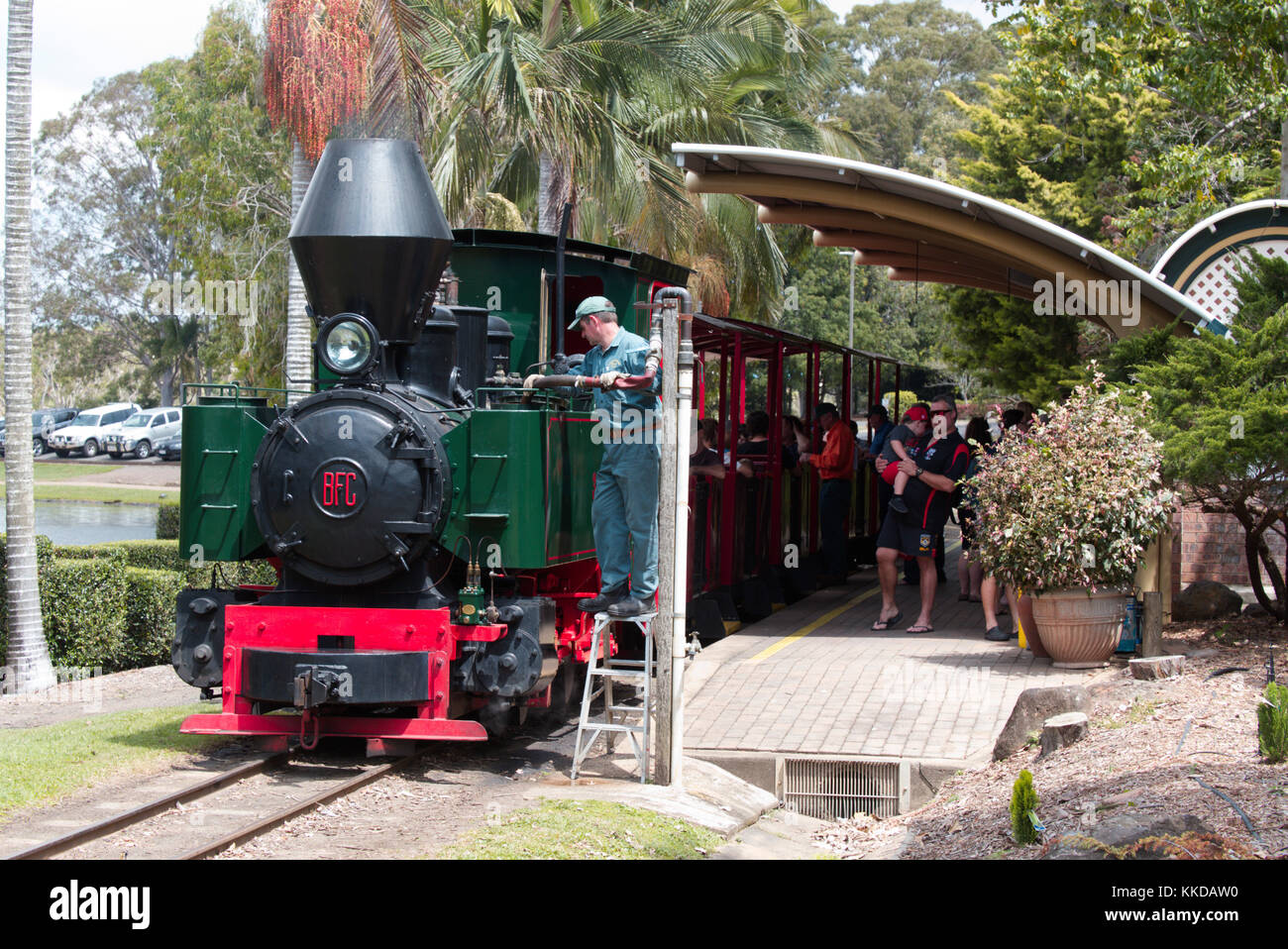 An iconic Bundaberg steam train attraction the Australian Sugar Cane ...