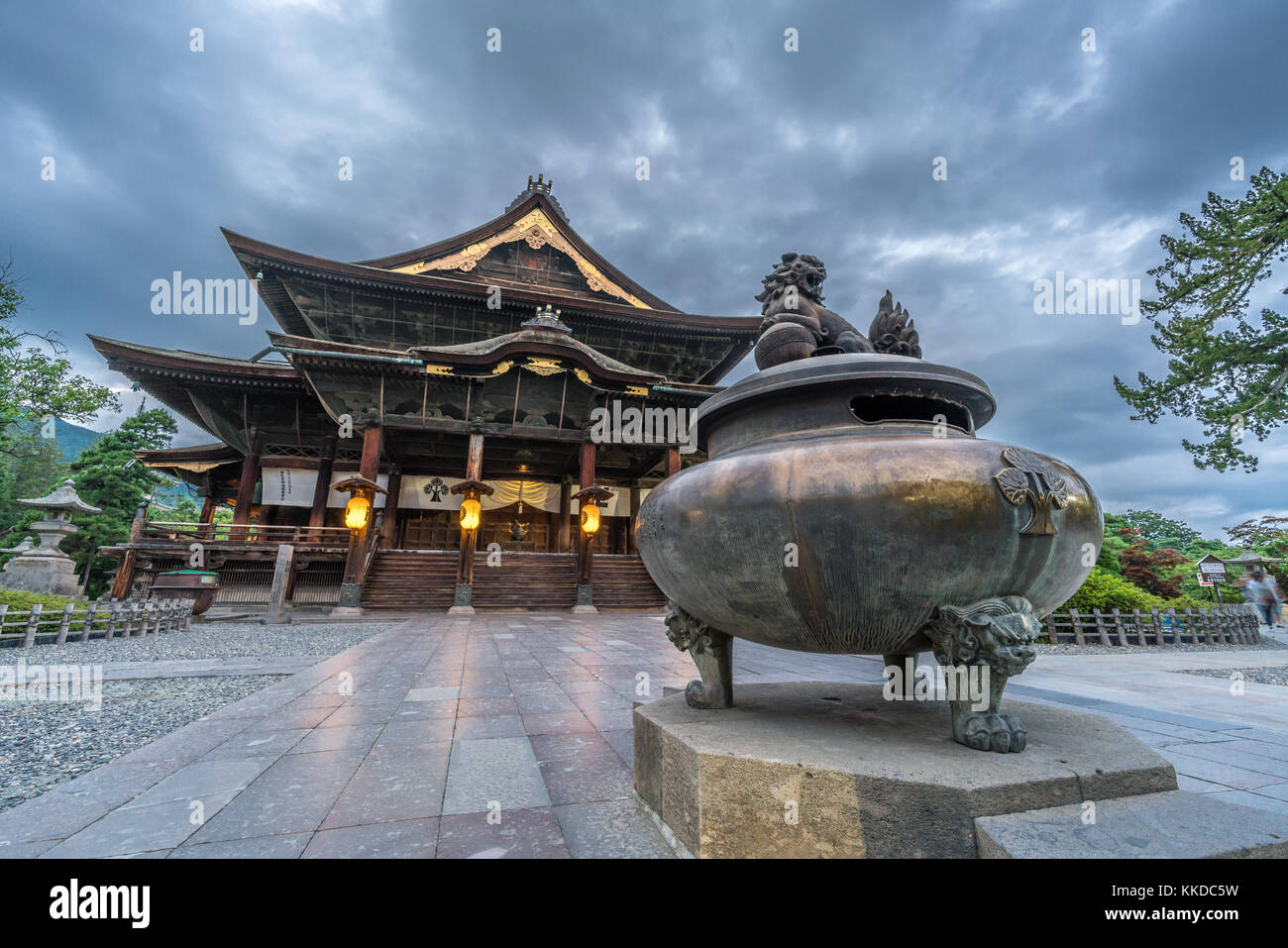 Zenko-ji Temple complex. Hondo (Main Hall) and Jokoro (Incense Burner ...