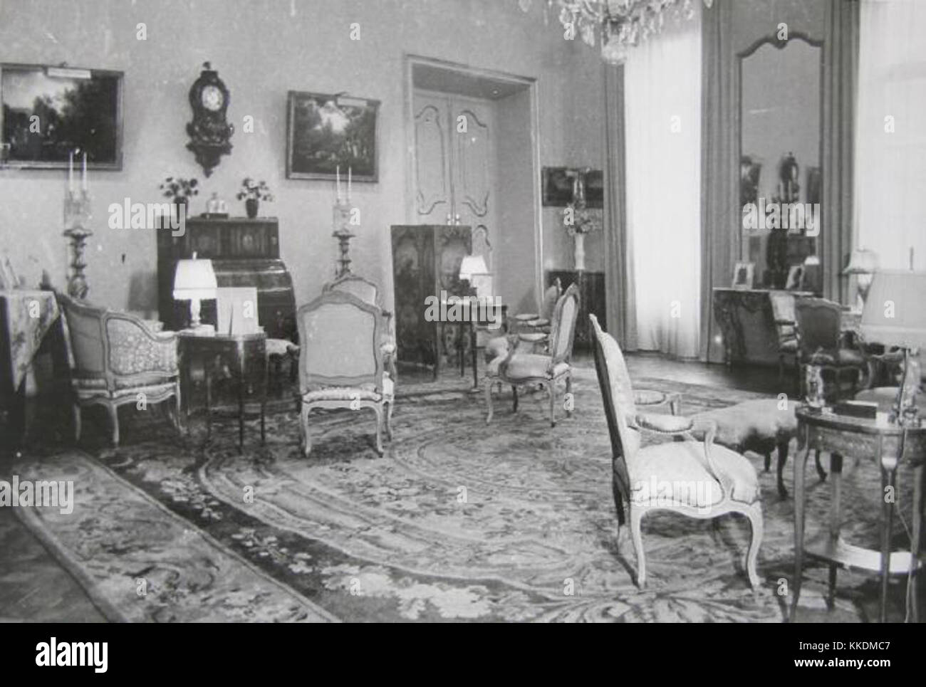 Salon of the Raczy%%C5%%84ski Palace in Warsaw Stock Photo - Alamy