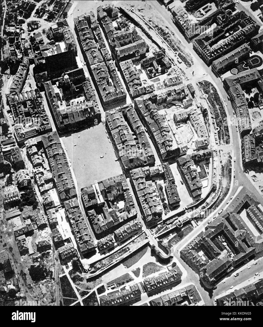 Warsaw old town aerial Black and White Stock Photos & Images - Alamy