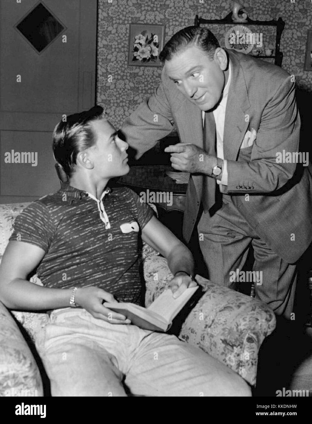William Bendix Wesley Morgan The Life of Riley 1956 Stock Photo - Alamy
