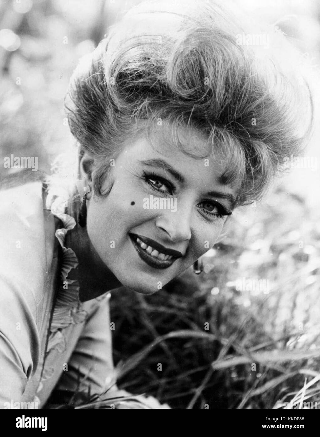 Amanda blake hi-res stock photography and images - Alamy