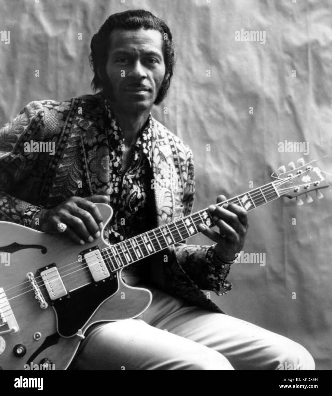 Chuck Berry 1972 Stock Photo Alamy