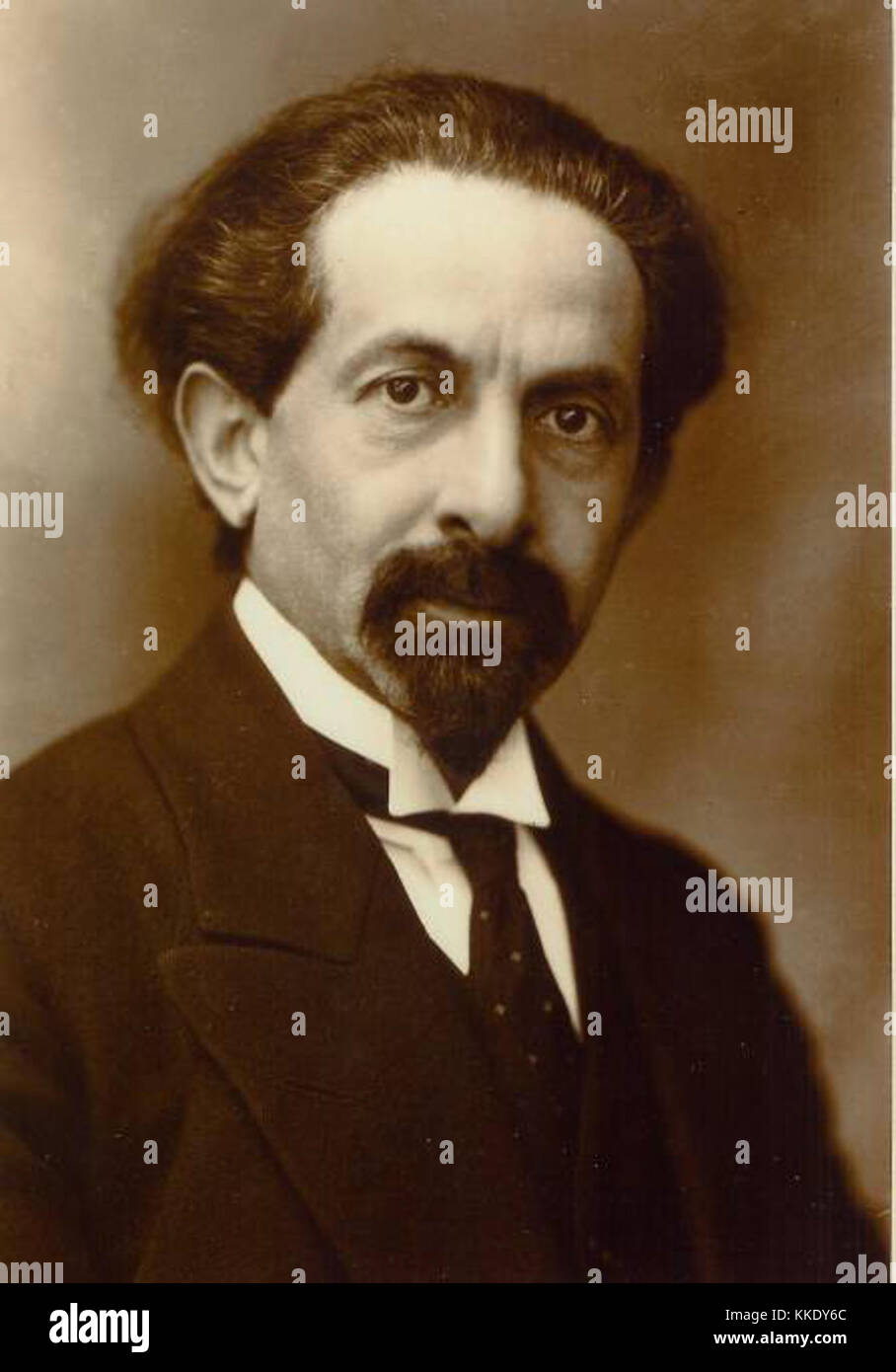 Flatau hi-res stock photography and images - Alamy