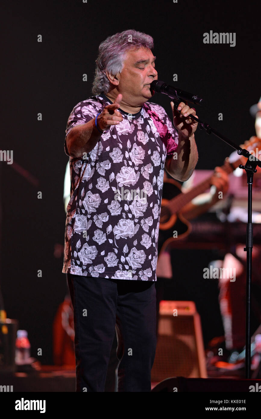 HOLLYWOOD FL - JUNE 13: Nicolas Reyes of The Gipsy Kings Perform at ...