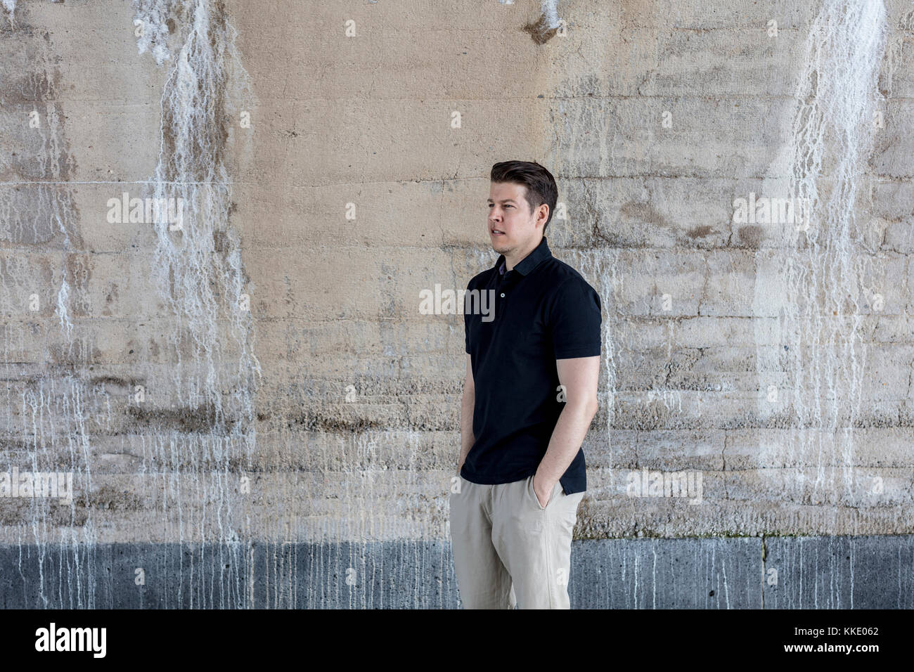 Old man dressed in beige hi-res stock photography and images - Alamy