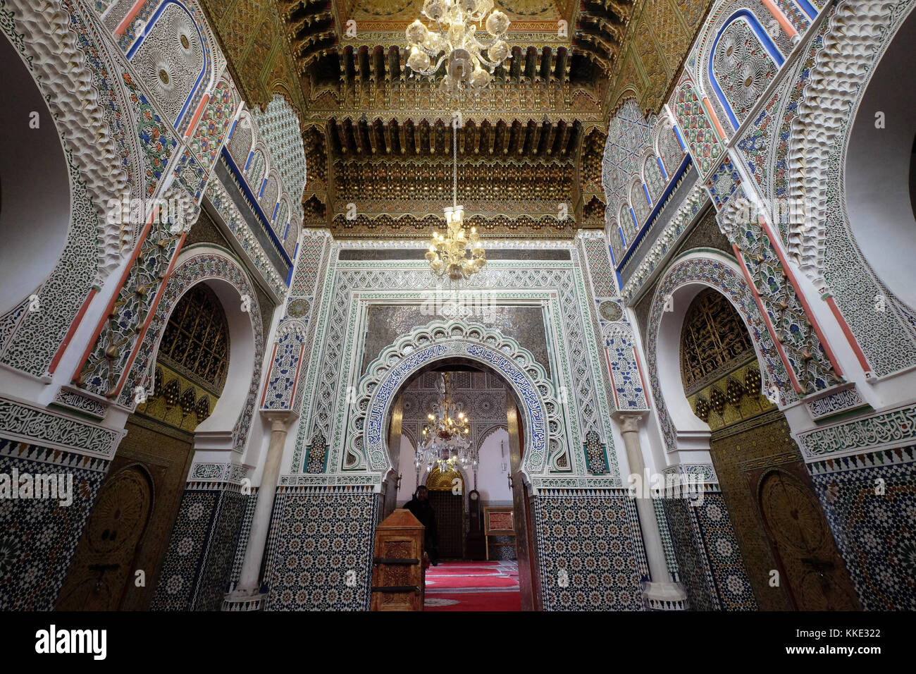 Zaouia moulay idriss ii in fes el bali hi-res stock photography and ...