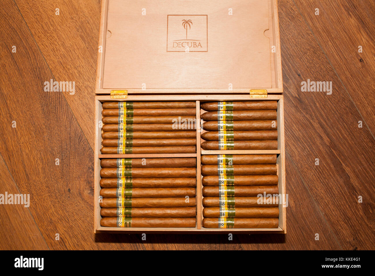 A box of rare cigars Stock Photo - Alamy