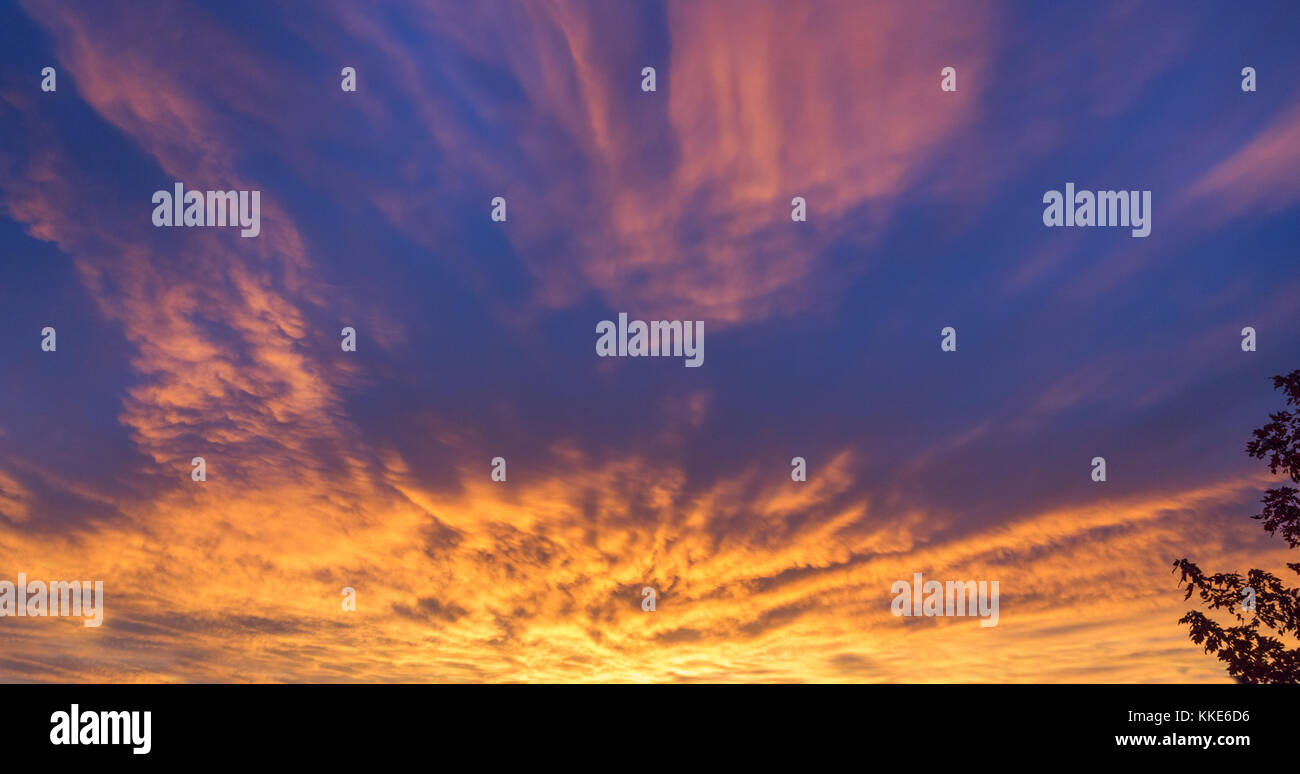 Amazingly Beautiful Sunset Stock Photo - Alamy