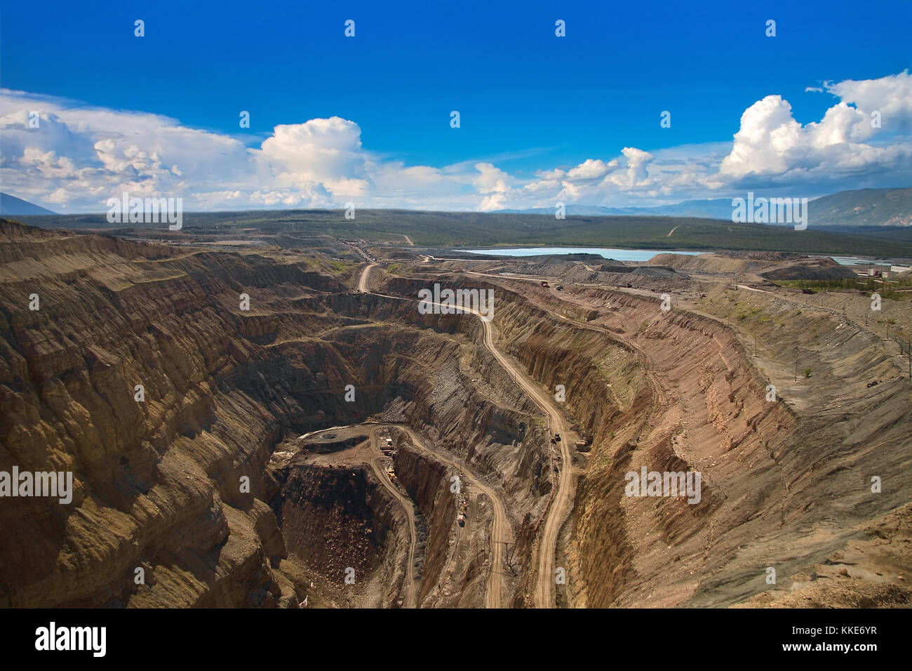 Aikhal diamond mine hi-res stock photography and images - Alamy