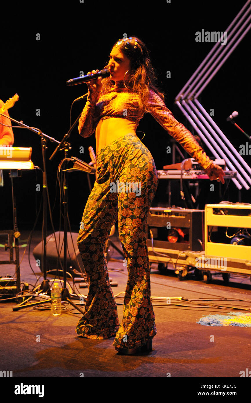 Liz nistico hi-res stock photography and images - Alamy