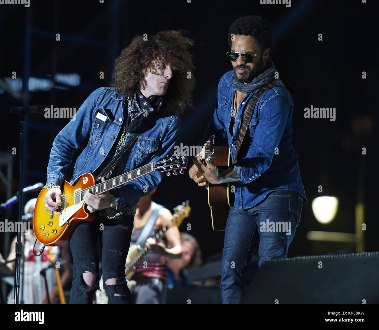 WEST PALM BEACH - APRIL 29: Lenny Kravitz performs during Sunfest on ...