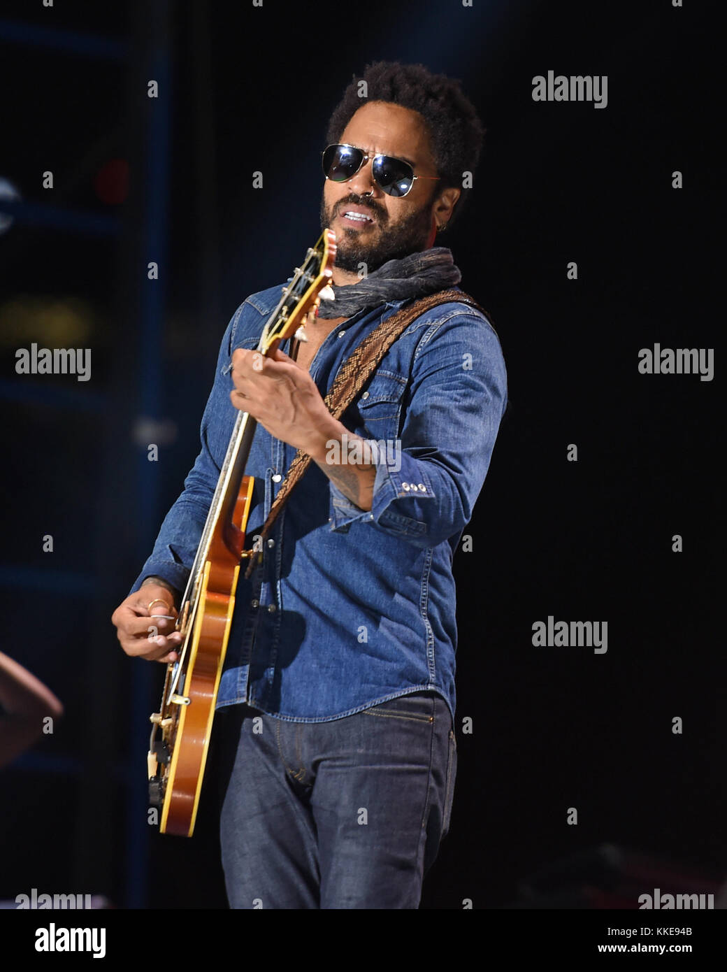 WEST PALM BEACH - APRIL 29: Lenny Kravitz performs during Sunfest on ...