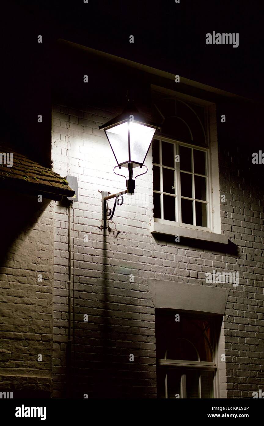 Old street lamp hi-res stock photography and images - Alamy