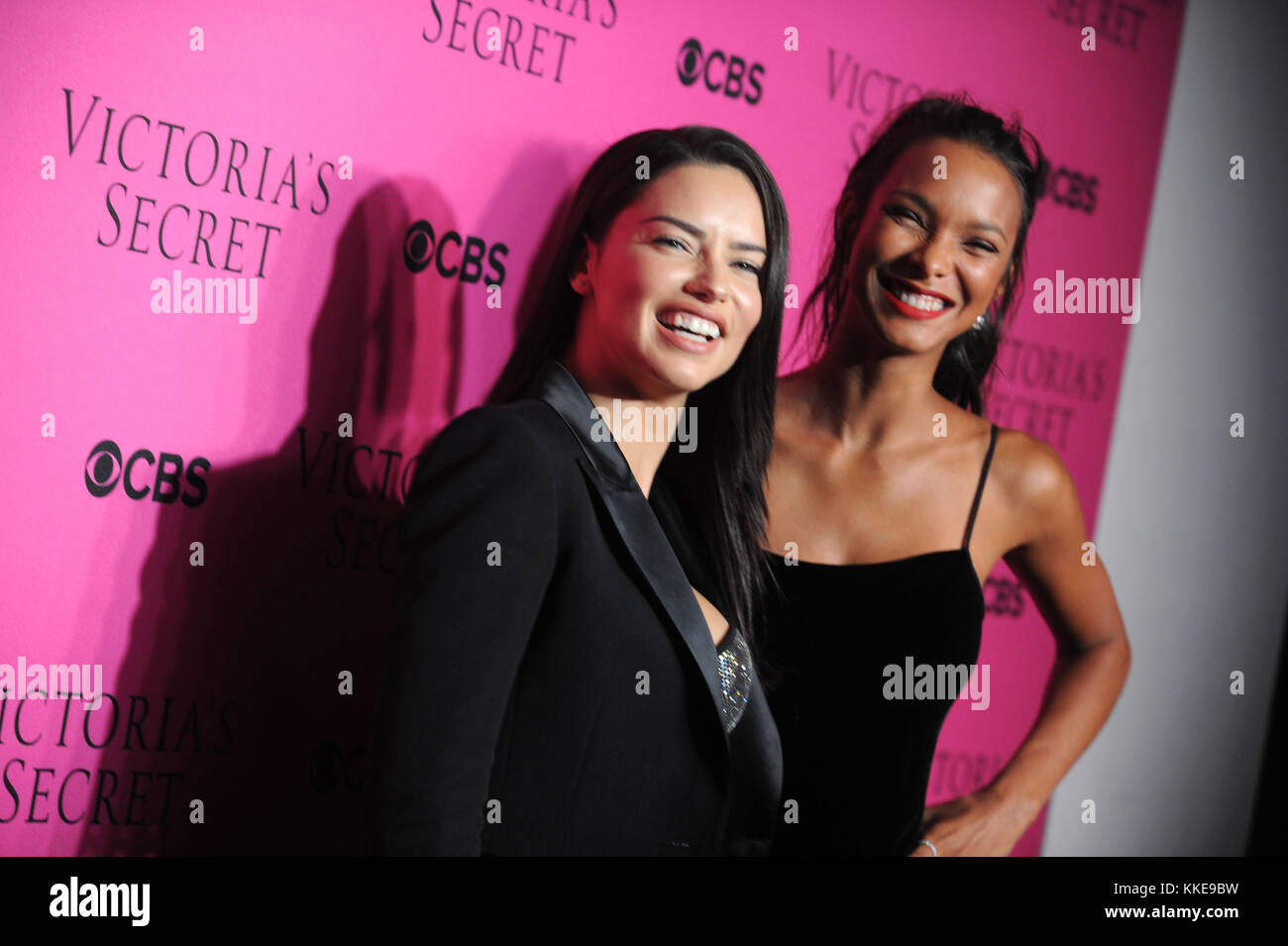 NEW YORK, NY - NOVEMBER 28: Adriana Lima, Lais Ribeiro attends the 2017 ...