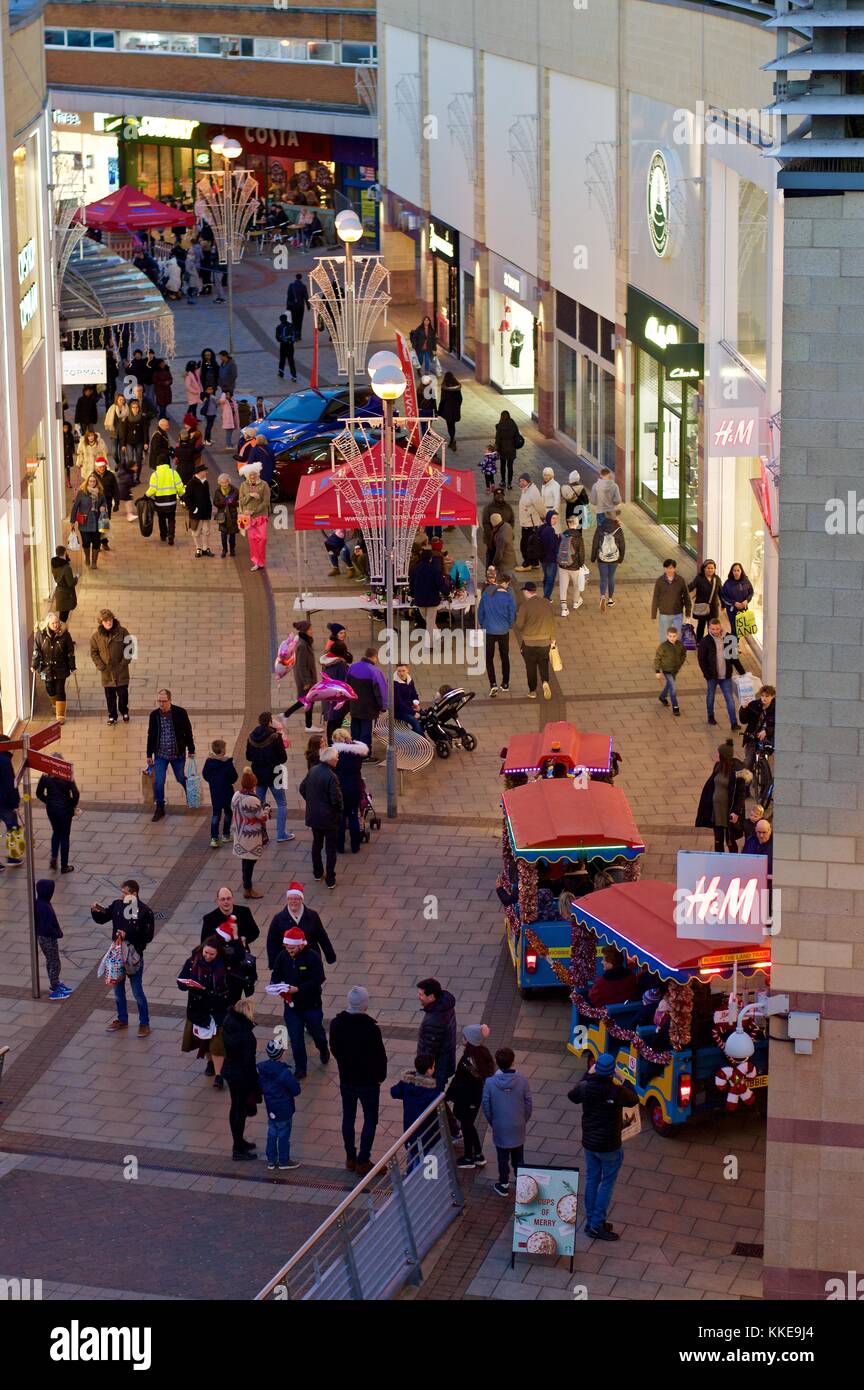 Shoppers outside Riverside Shopping Centre in Hemel Hempstead at the ...