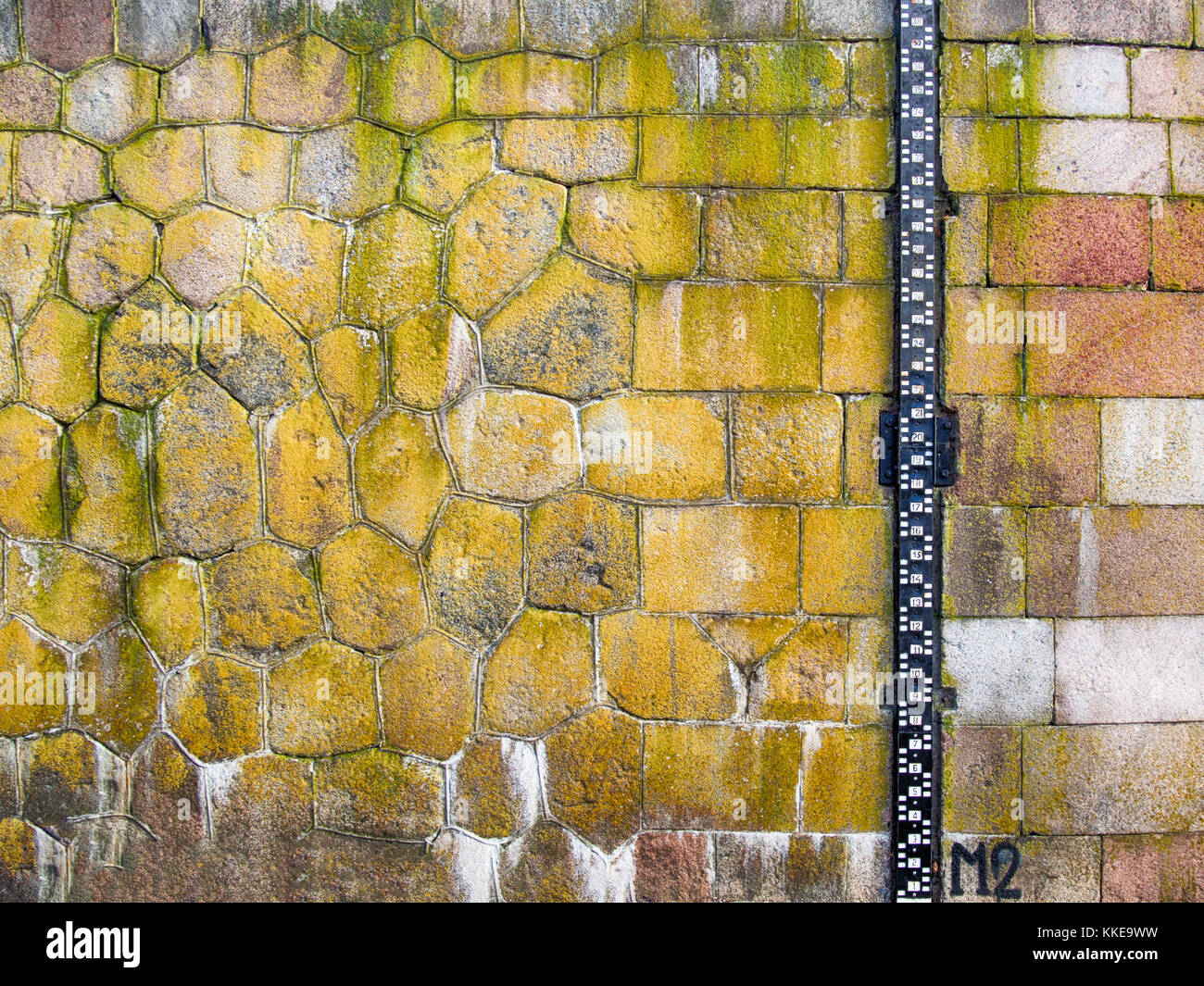 Rubble wall hi-res stock photography and images - Alamy