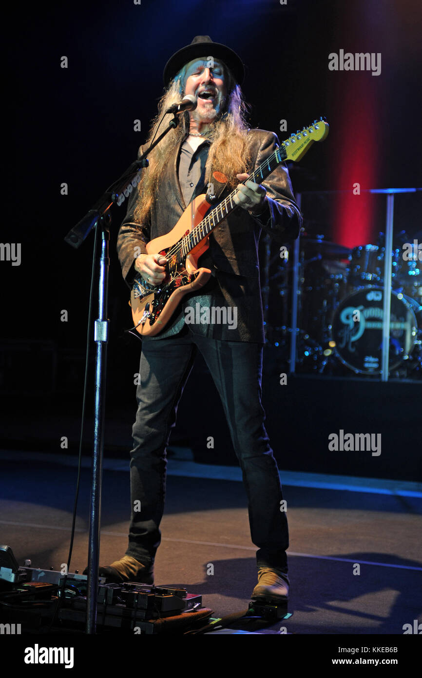 POMPANO BEACH FL - FEBRUARY 24: Patrick Simmons of The Doobie Brothers ...