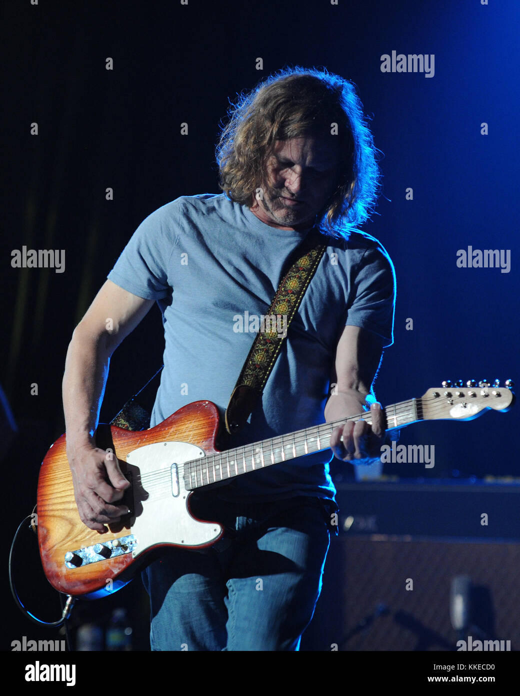 FORT LAUDERDALE, FL - MARCH 10: Scott Johnson of the Gin Blossoms ...