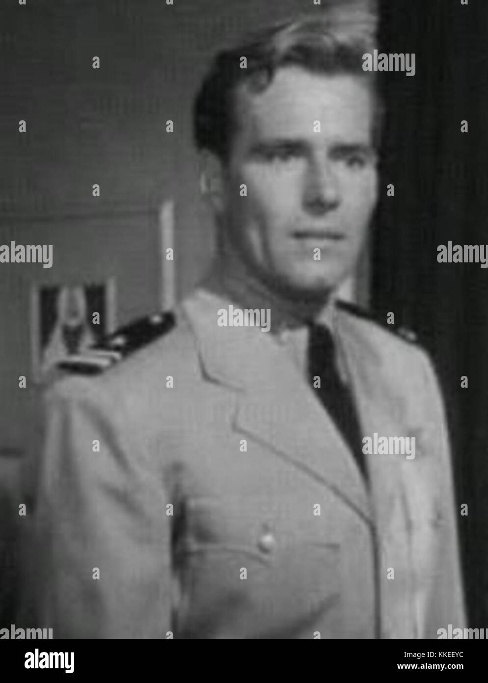 Actor Phil Carey 60 Photos - Moonagedaydream.film