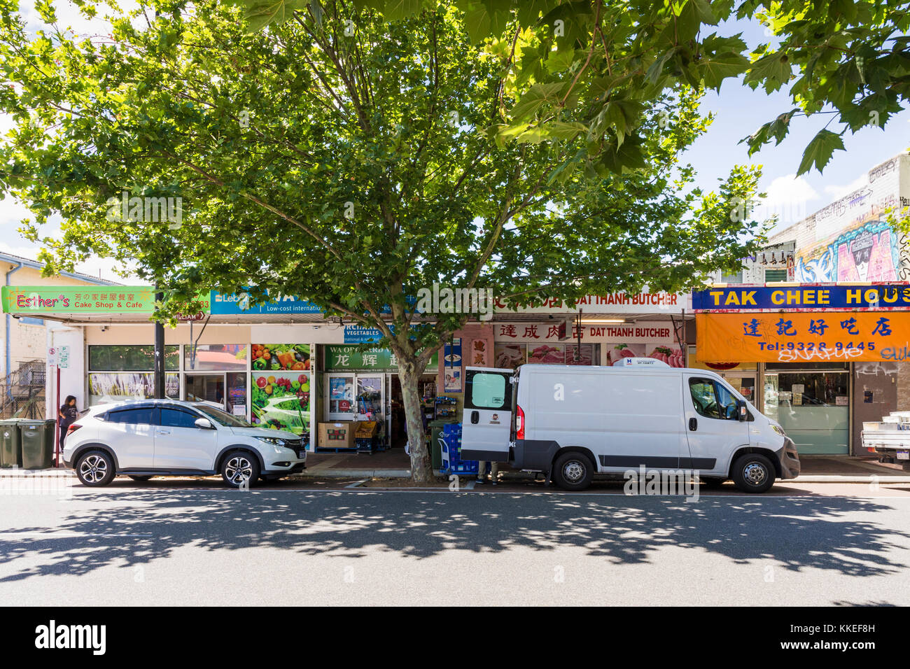 The unofficial busy Chinatown along William Street in Northbridge ...