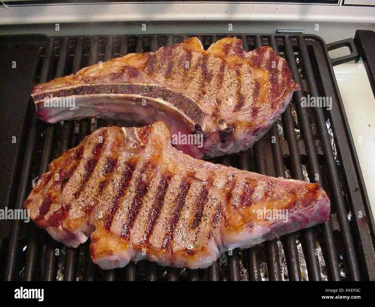 Ribeyes hi-res stock photography and images - Alamy