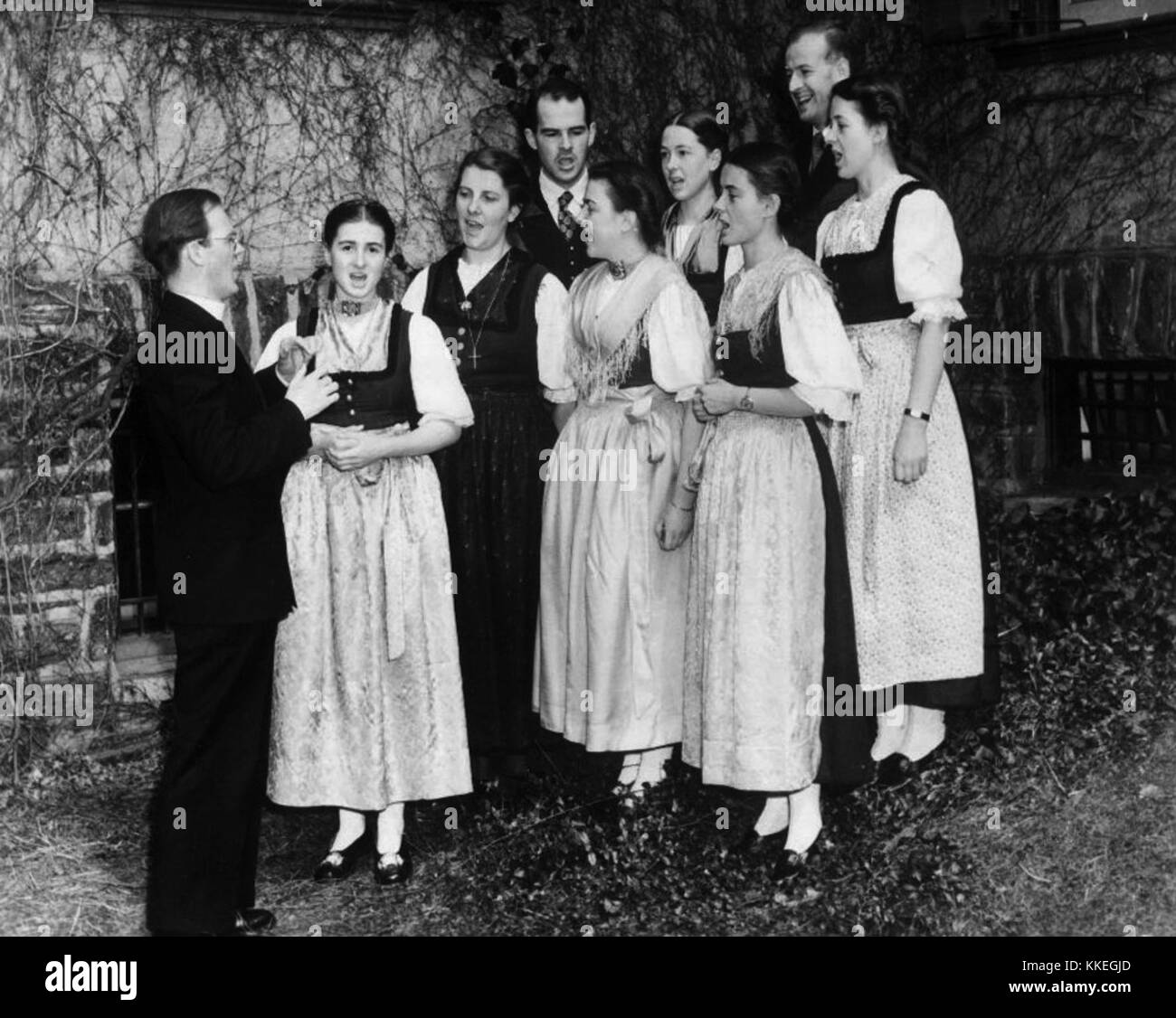 Trapp family of singers Black and White Stock Photos & Images - Alamy
