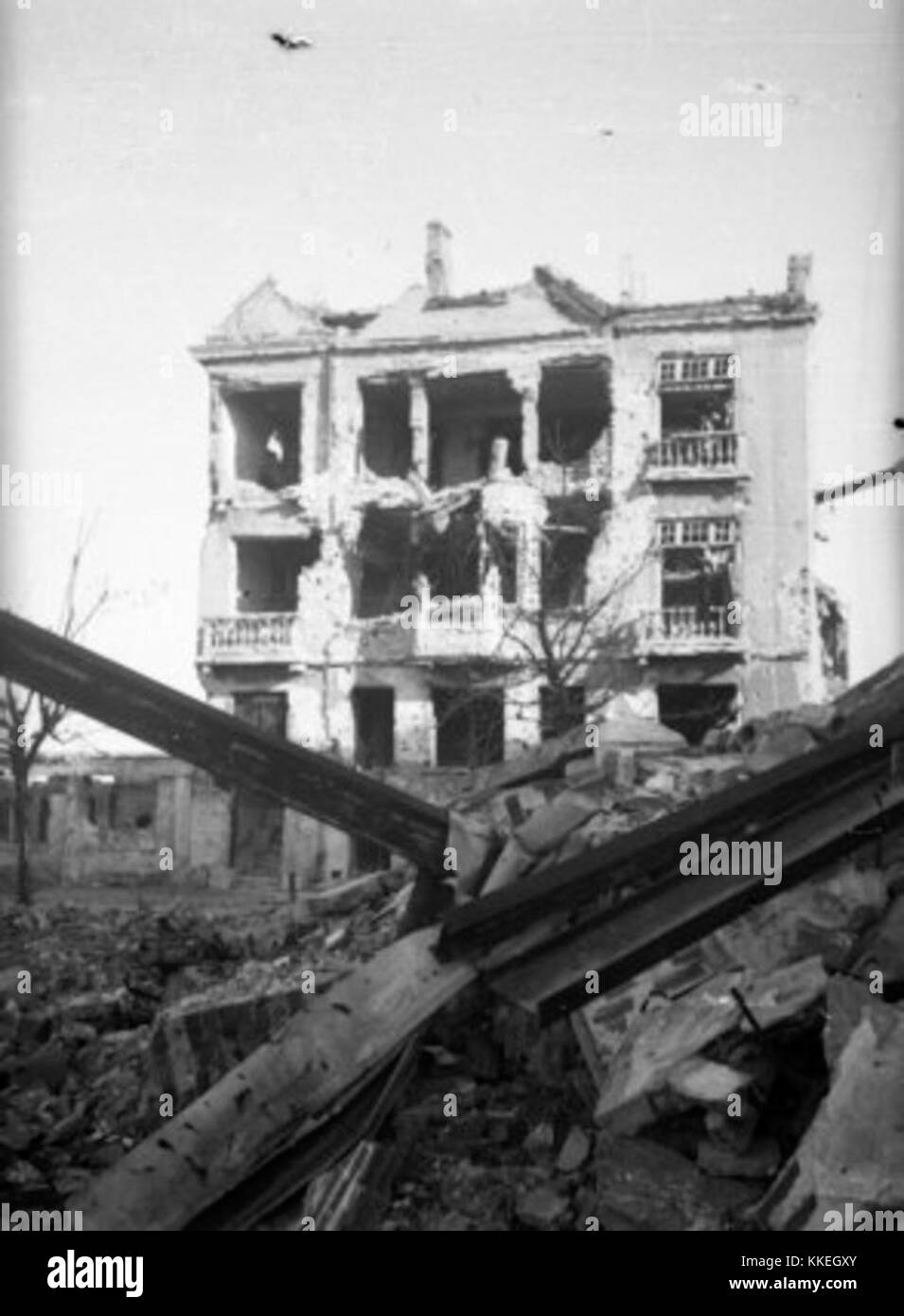 Wwii 1945 warsaw hi-res stock photography and images - Alamy