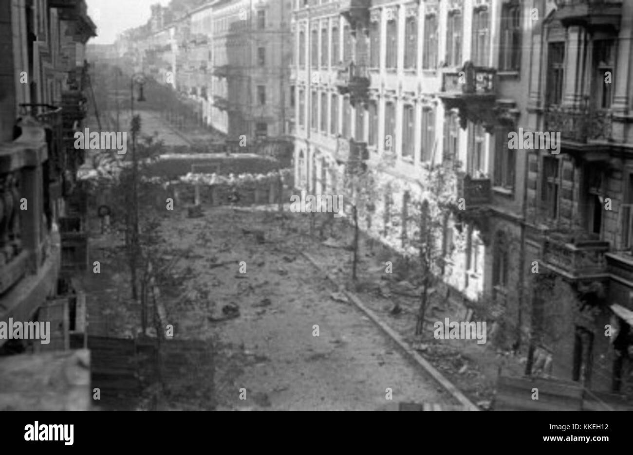 The Warsaw Uprising, captured by photographer Chrzanowski in this image ...