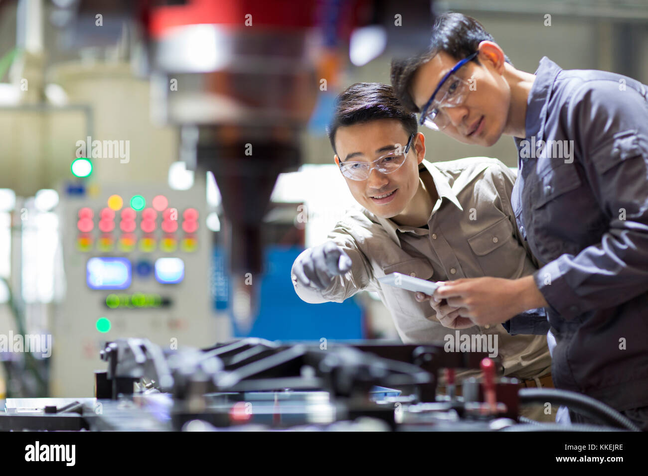 Lathe control class hi-res stock photography and images - Alamy