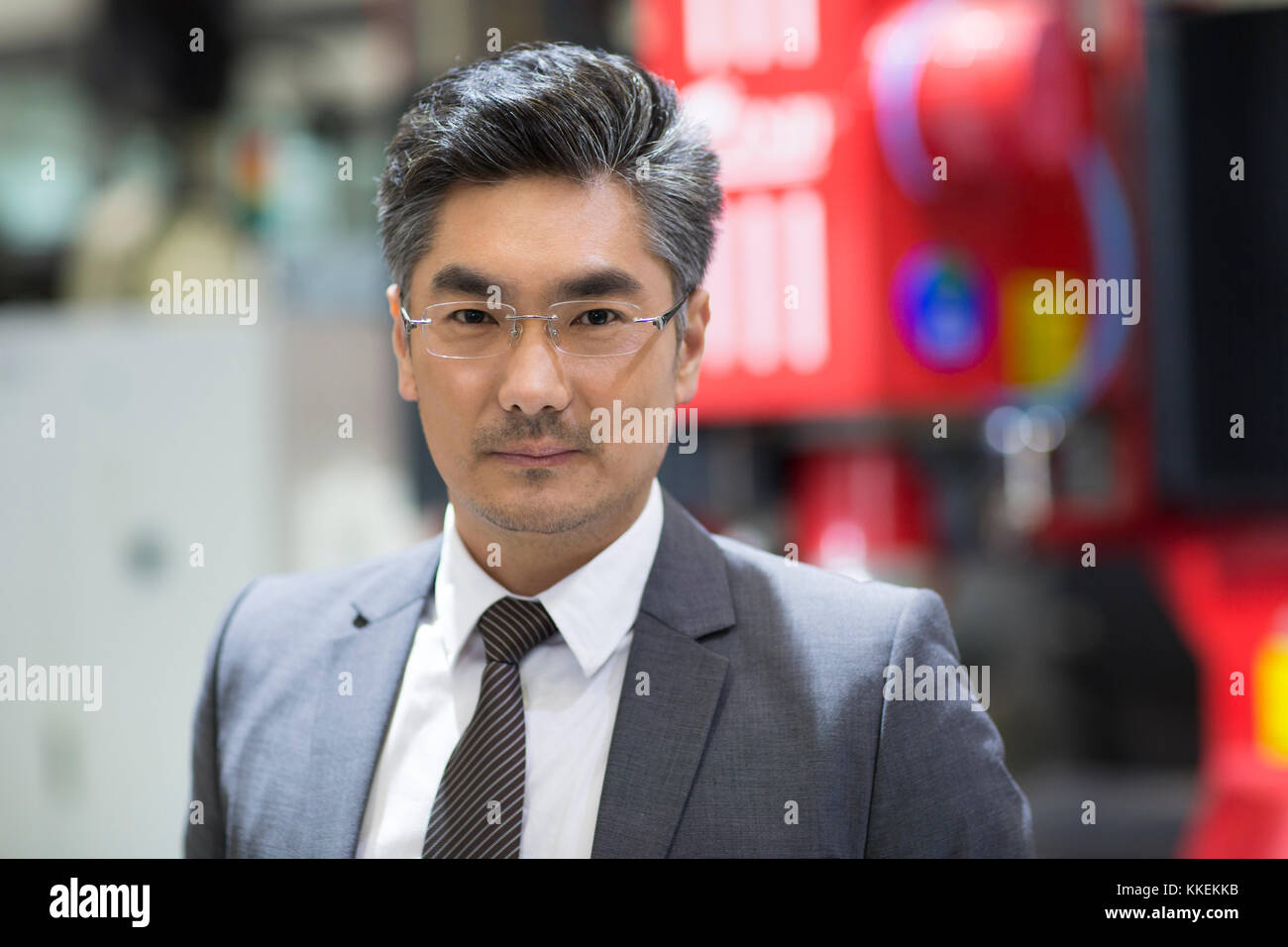 Mature 40s indian businessman hi-res stock photography and images - Alamy
