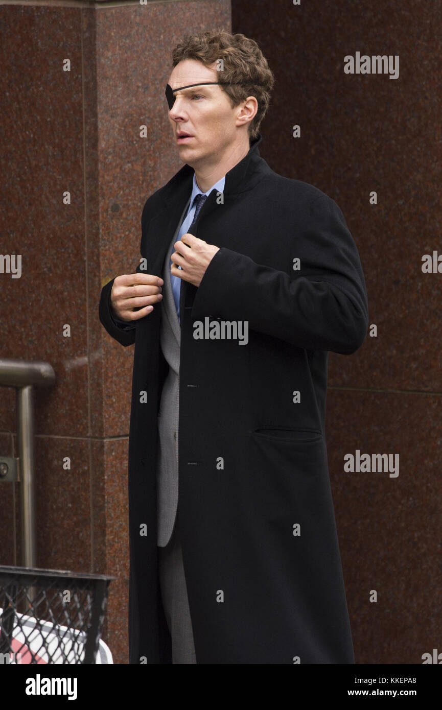 Benedict Cumberbatch wearing an eye patch while filming 'Melrose' in ...