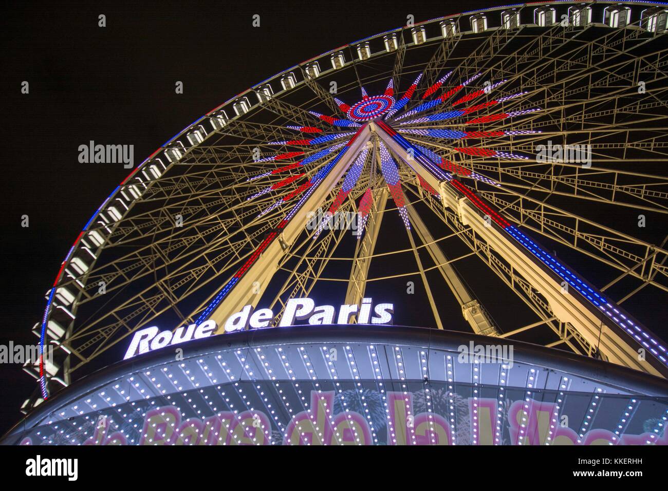 Paris provides one of best city scape in the world. Roue de Paris is a ...