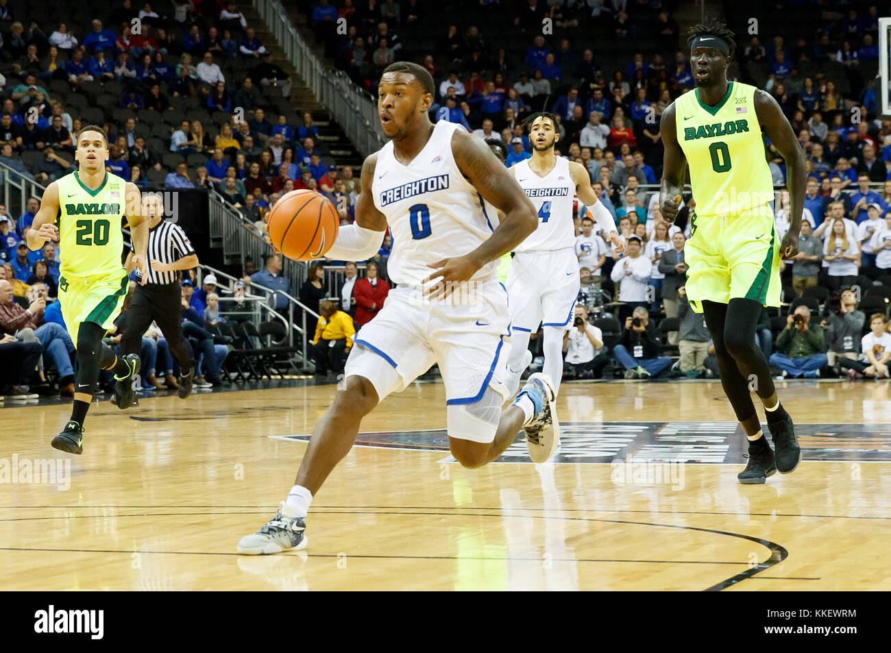 Kansas City, MO. U.S. 21st Nov, 2017. Creighton Bluejays guard Ronnie ...