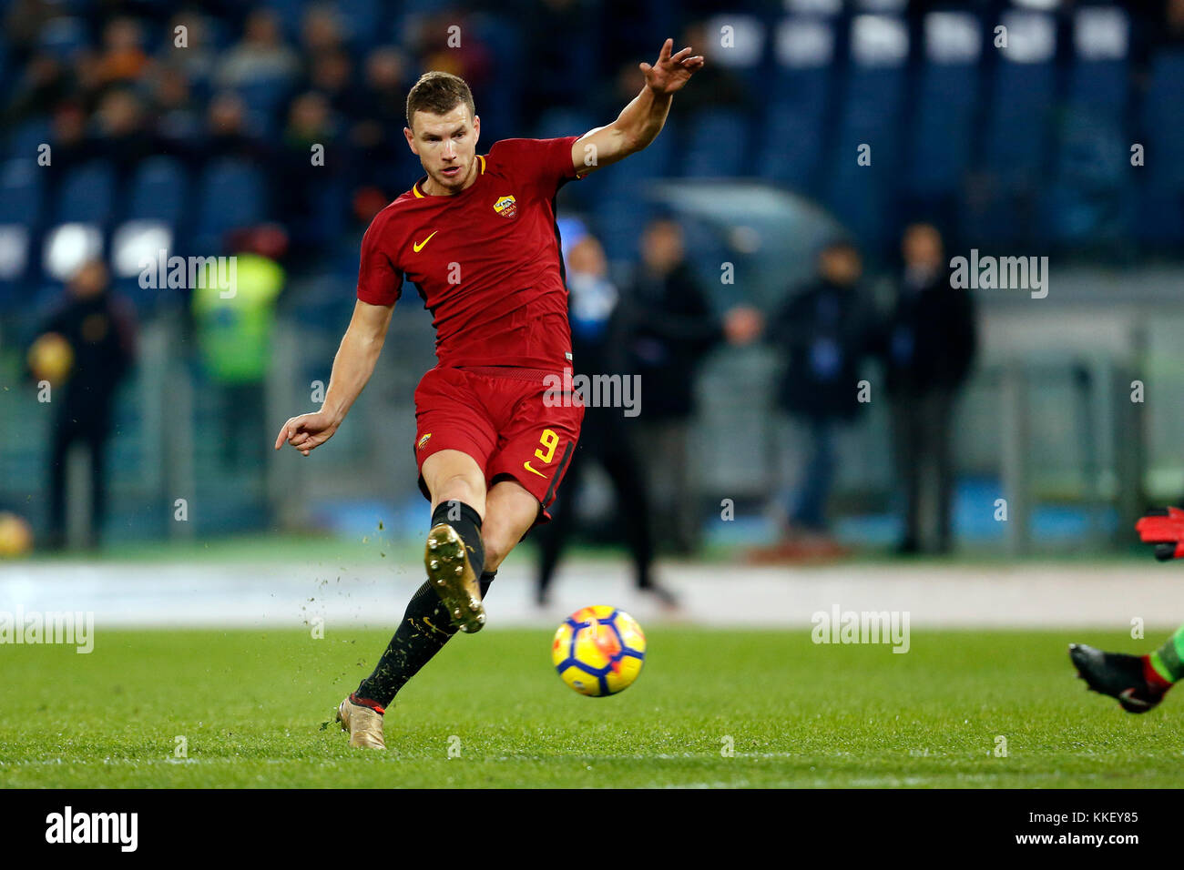 Olympic Stadium, ROME, Italy. 01st Dec, 2017. Edin Dzeko of Roma kicks ...