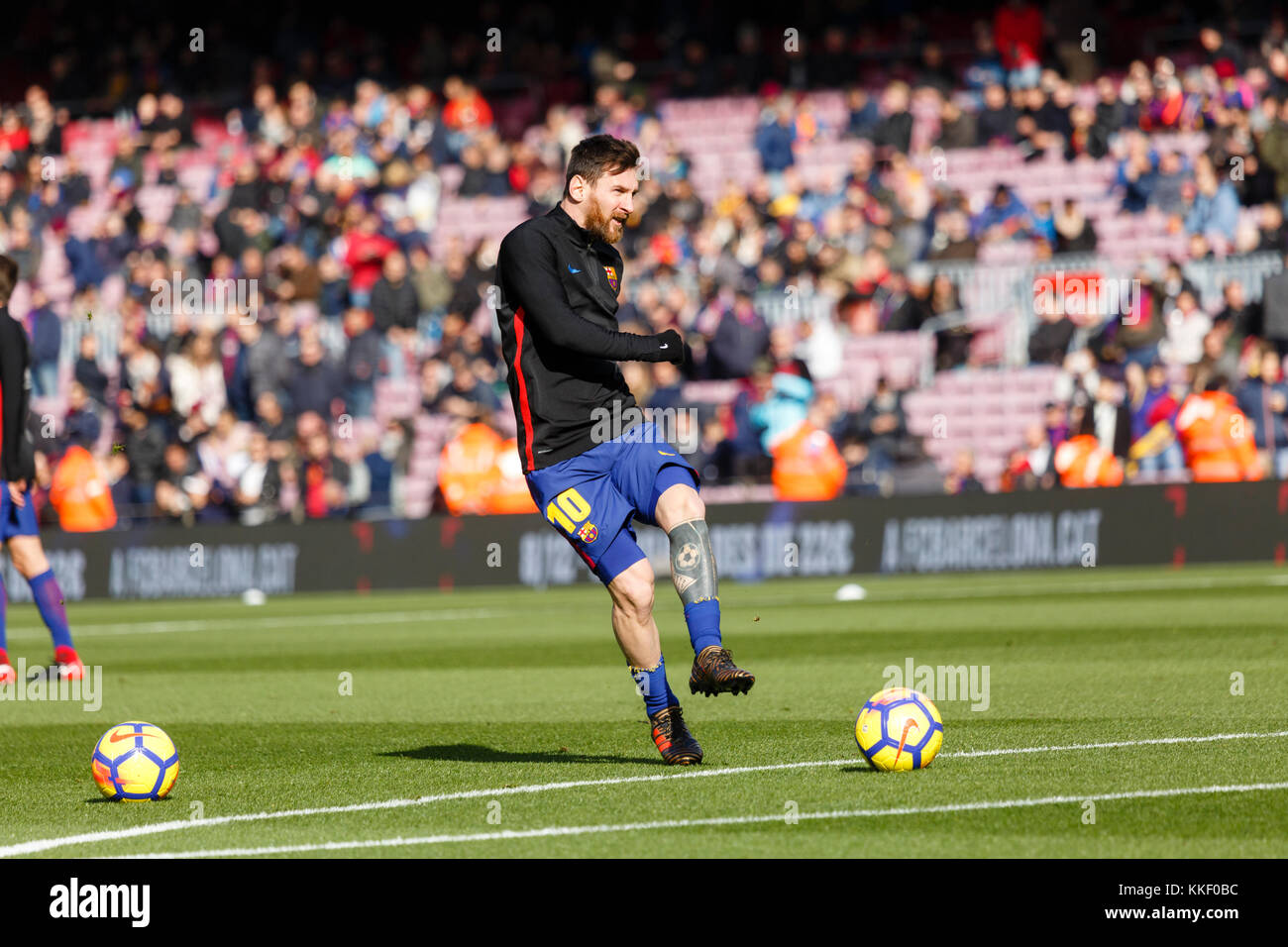 Messi barcelona hi-res stock photography and images - Alamy
