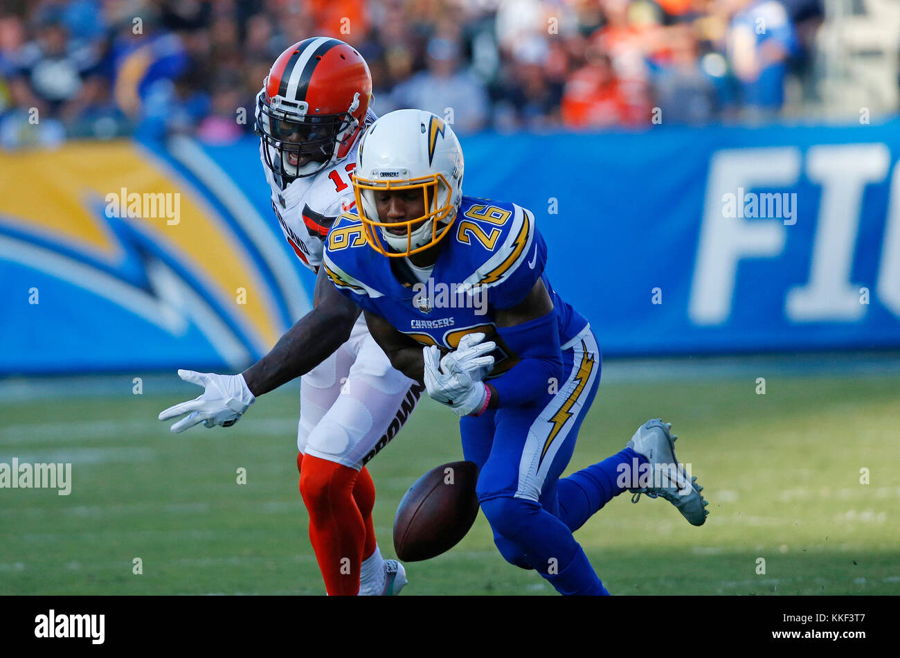 December 03, 2017 Los Angeles Chargers corner back Casey Hayward (26 ...